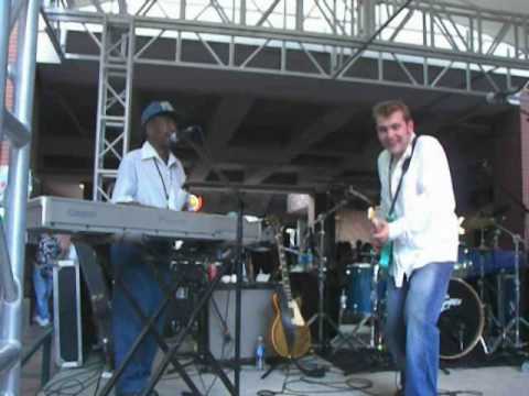 Creative Juices: Eddie Tigner retires from the Ink Spots to the life of ...