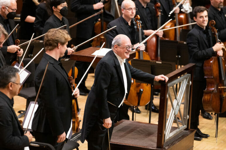 Review: The ASO gives Robert Spano a grand finale with stirring Mahler ...