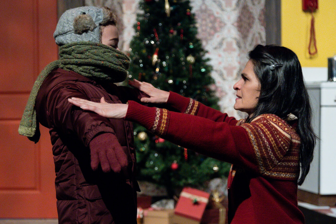 Review: Theatrical Outfit’s ‘Christmas Story’ has fun touches ...