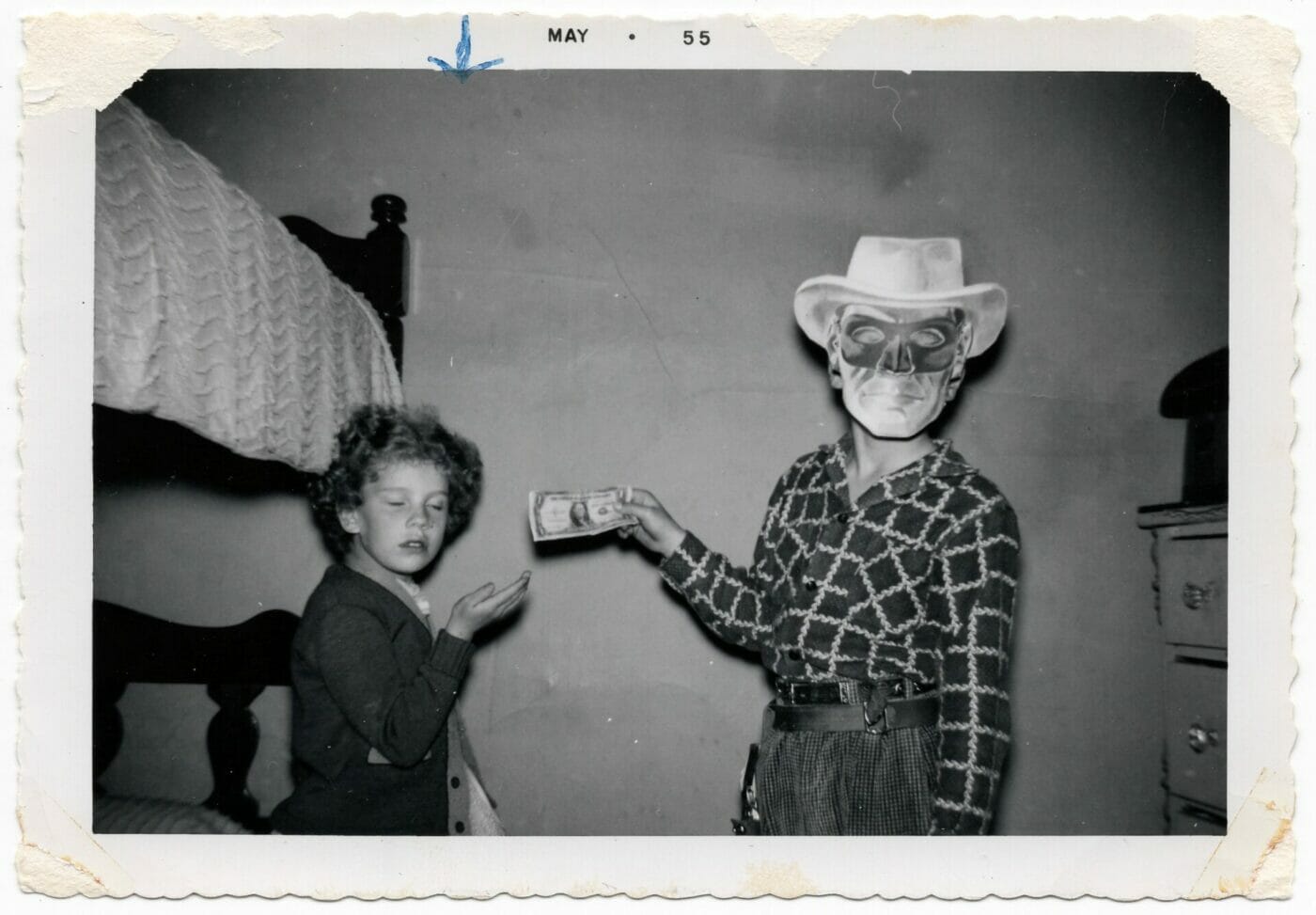 Found snapshots in "Picture Taker" develop in the imagination of ...