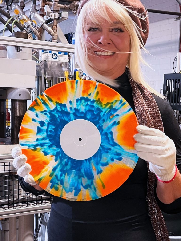 Cindy goes indie: Cindy Wilson on her new EP and the B-52’s tour - ARTS ATL