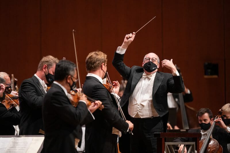 Review: ASO returns to live audiences with strong, vibrant dose of ...