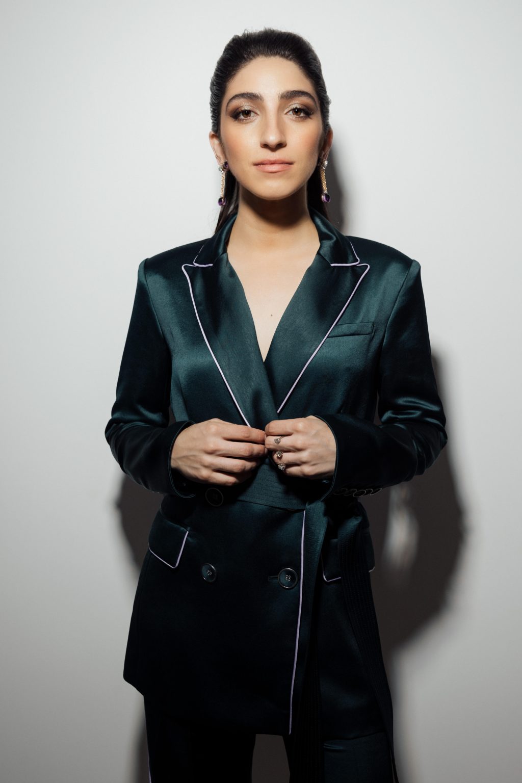 Alliance’s ‘Basura,’ with songs by Gloria and Emily Estefan, honors ...