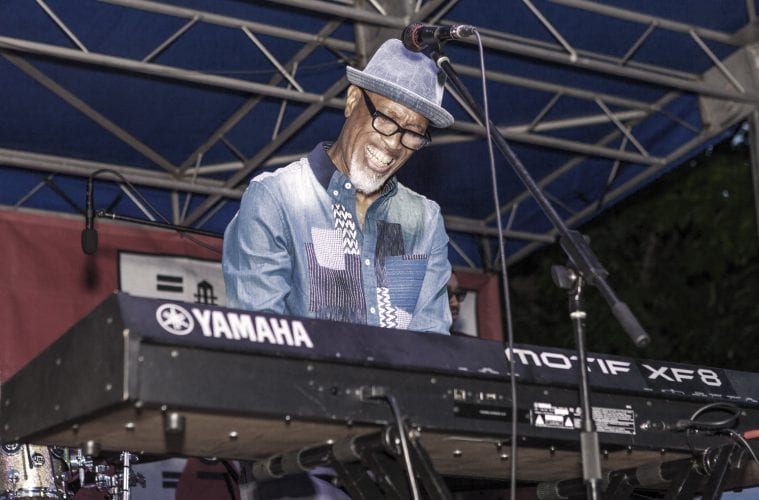 Atlanta smooth jazz icon Bob Baldwin thrills outdoor crowd at ...