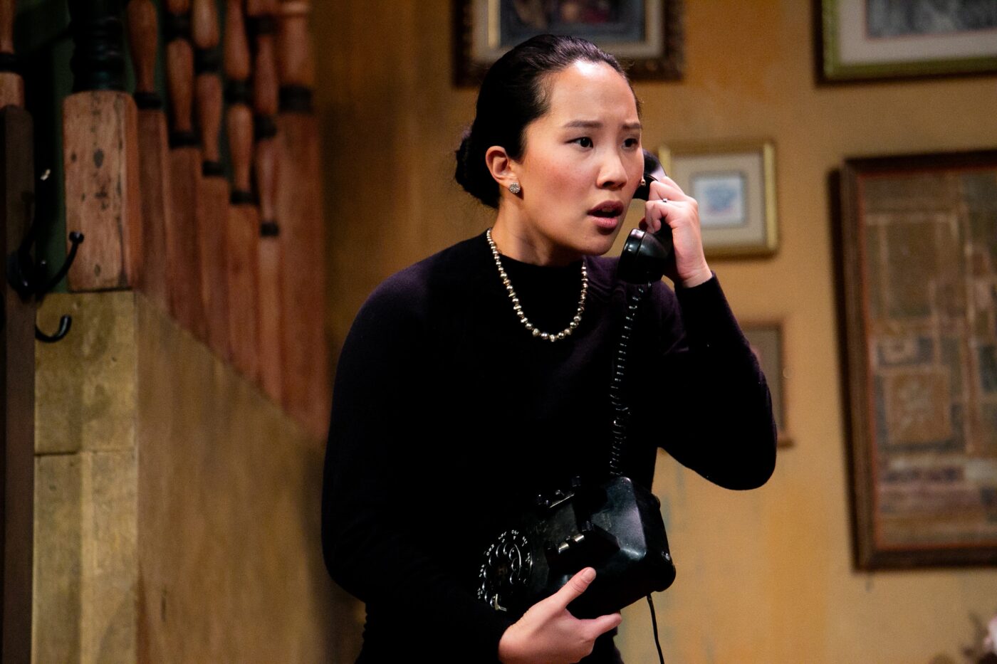 'Wait Until Dark' carries singular vision through tense plot twists ...