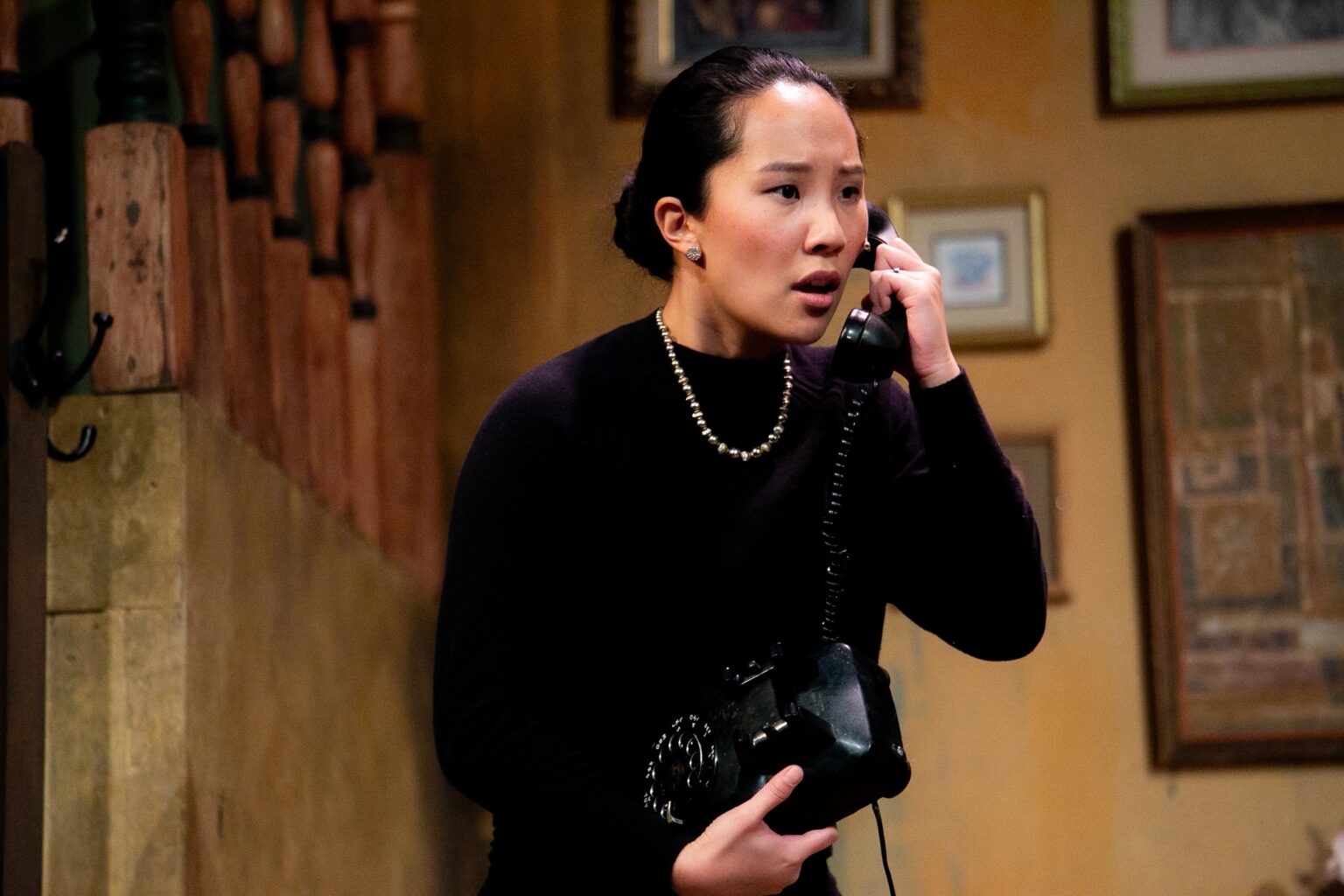 'Wait Until Dark' carries singular vision through tense plot twists ...