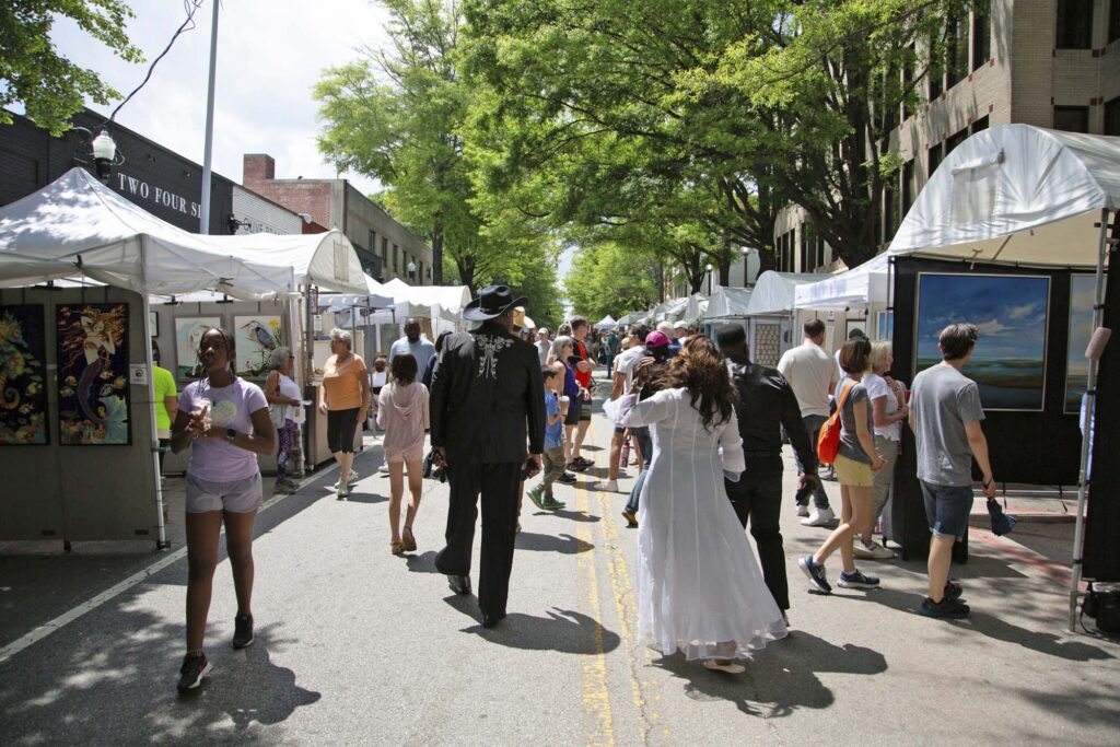 Decatur Square comes alive with art during Decatur Arts Festival - ARTS ATL