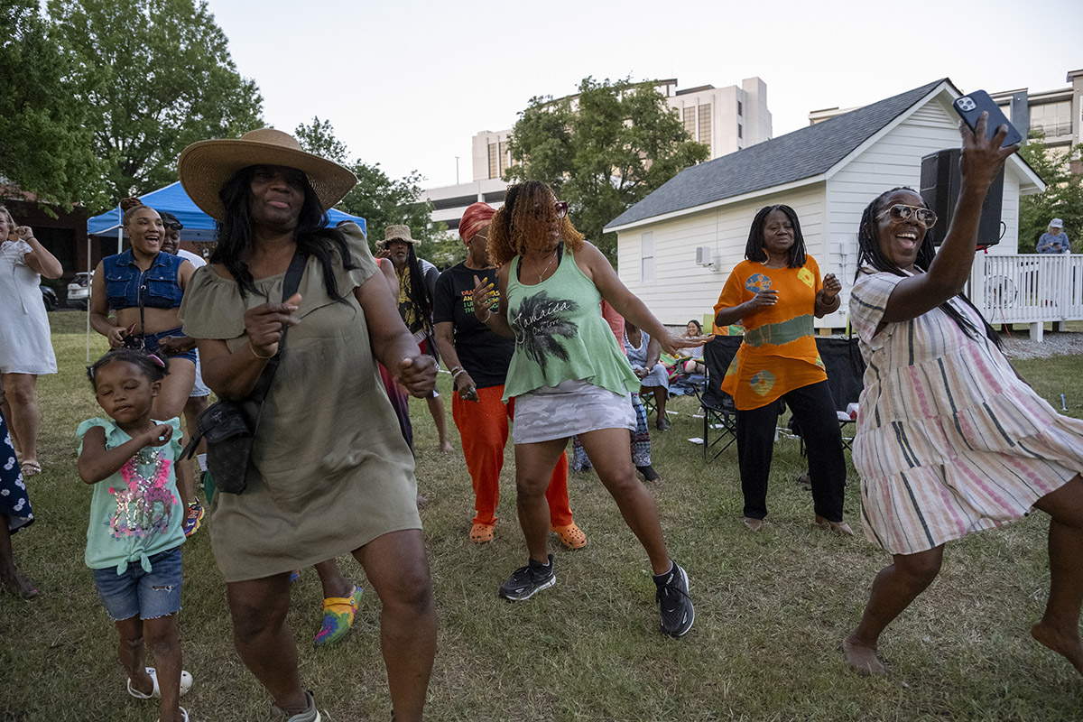 How Charmaine Minniefield’s ‘Praise House’ was nearly demolished (but ...
