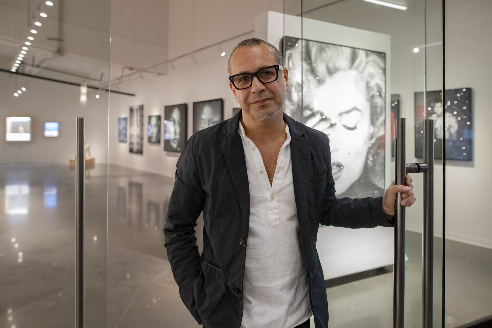 Photo essay: Luca Fine Art opens in West Midtown - ARTS ATL