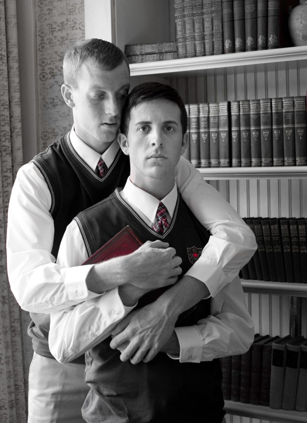 Review: The remarkable normalcy of same-sex love in "Shakespeare's R&J ...