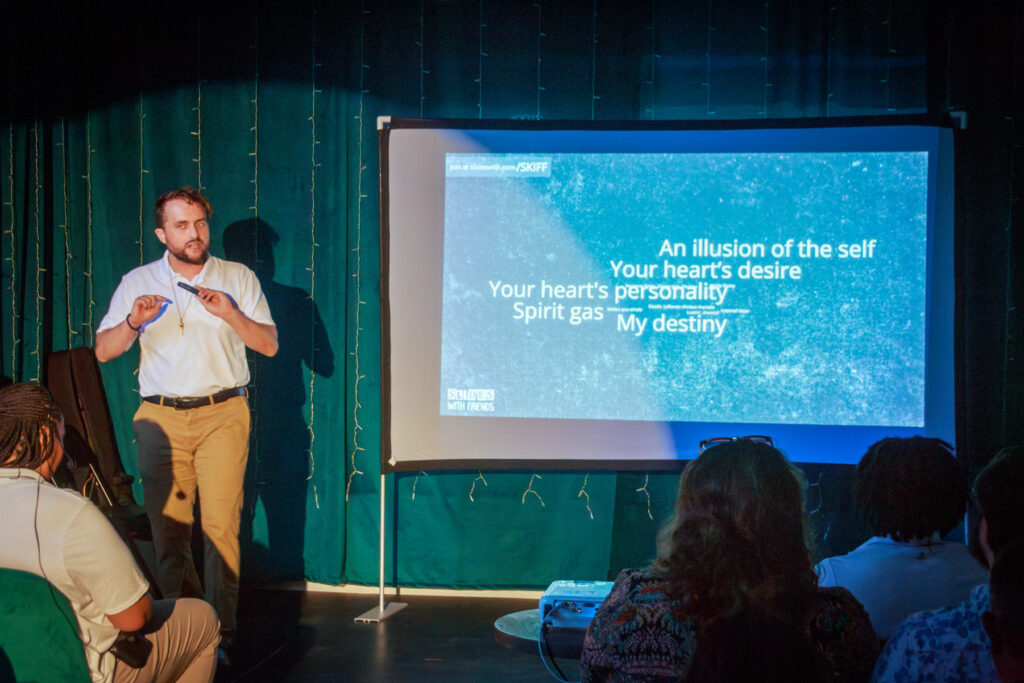 Review: ‘Cult’ includes the audience in staged storytelling - ARTS ATL