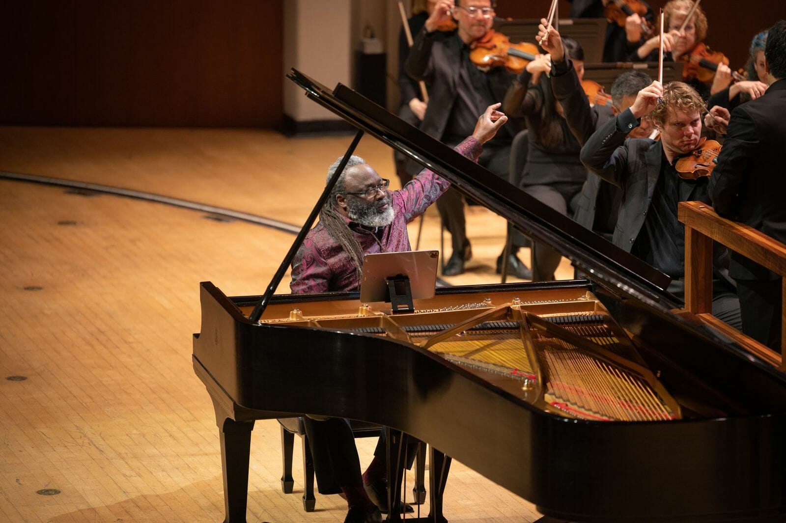 Review: Conductor Jerry Hou rises to the occasion in ASO subscription ...