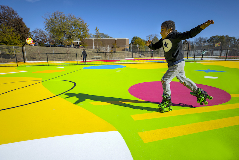 Today in street art: SCAD mural initiative brings the joy of color to ...