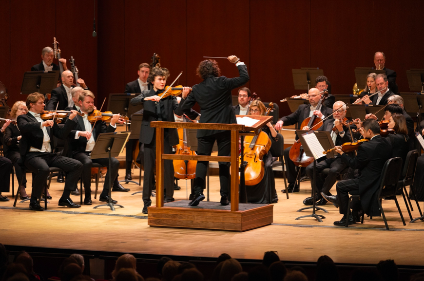 Review: Violinist Daniel Lozakovich makes electrifying debut with the ...