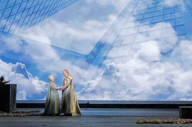 Review: Atlanta Opera reaches for gold with ambitious, glorious “Das ...