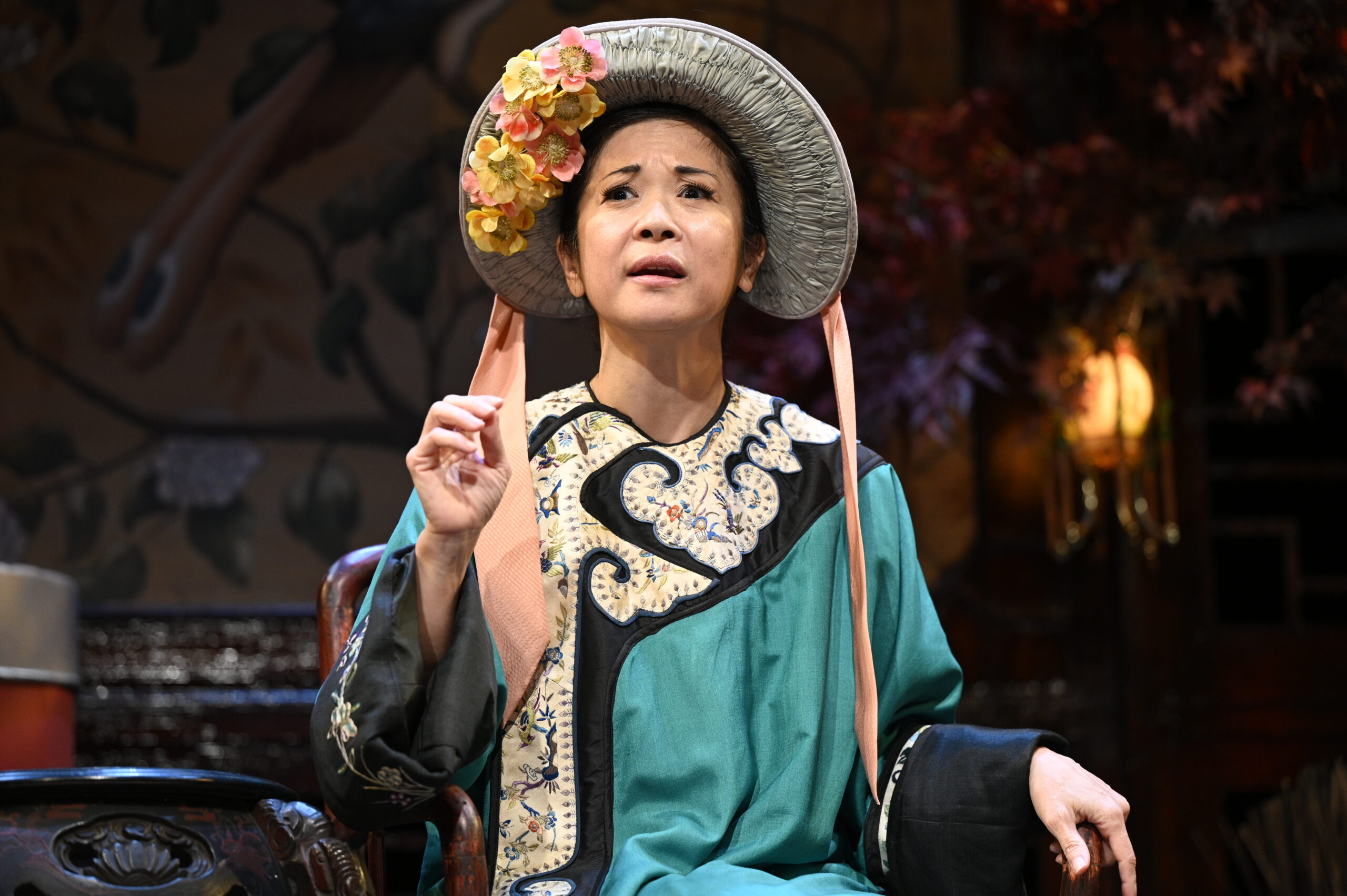 Review: Alliance’s ‘Chinese Lady’ borrows from history to explore roots ...