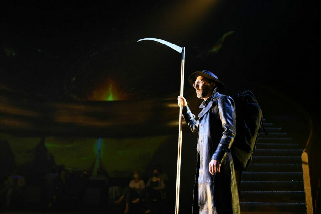 Review: Alliance Theatre's “Everybody” is not going to please everybody ...