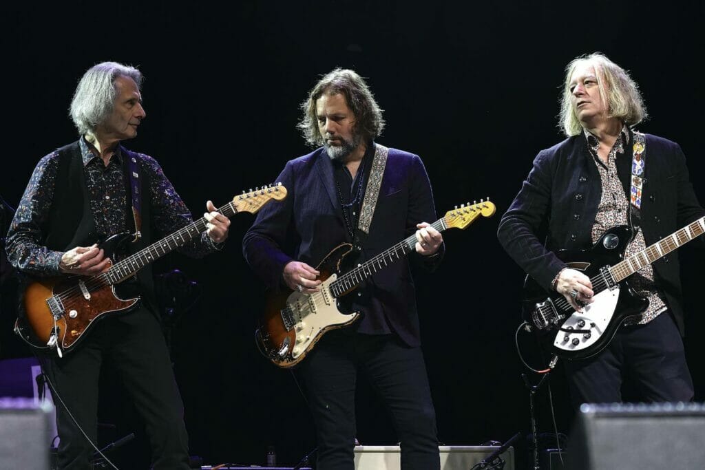 Photos: "Chronic Town" concert brings star-studded lineup to celebrate ...