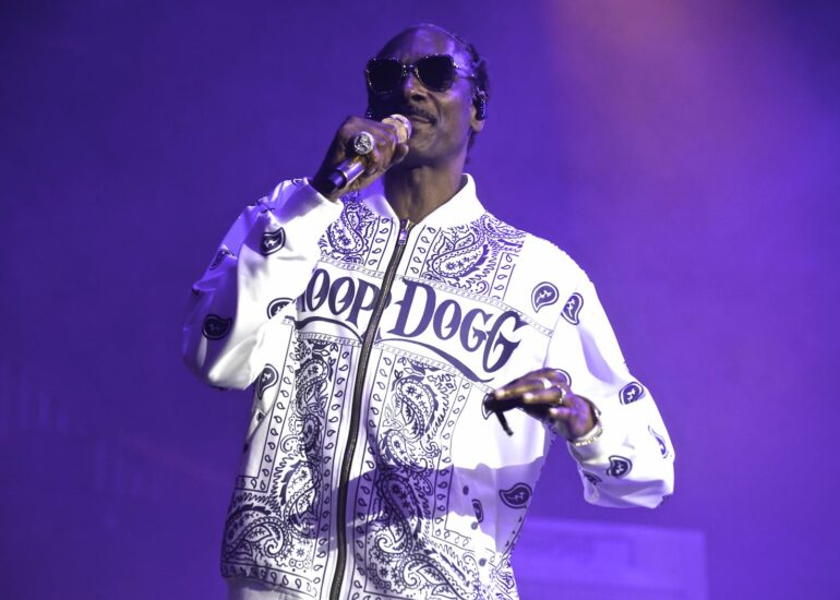 August concert photos: Snoop Dogg, 50 Cent, Counting Crows and more ...