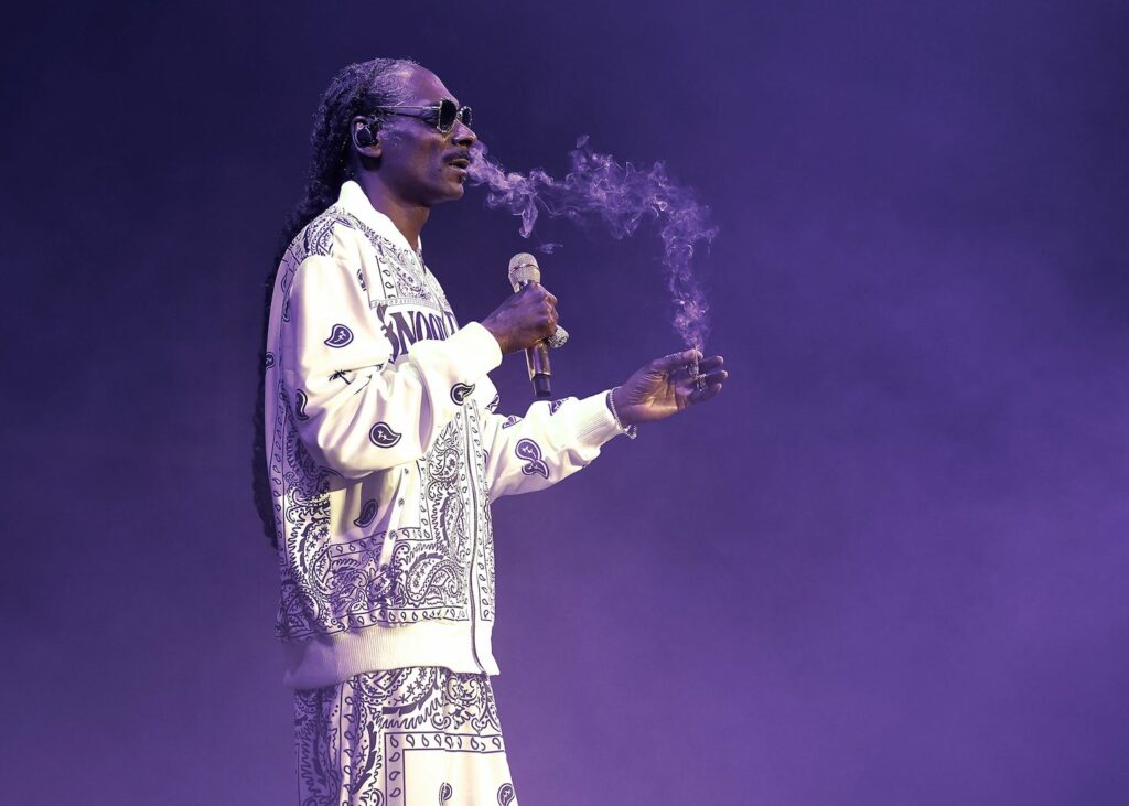 August concert photos: Snoop Dogg, 50 Cent, Counting Crows and more ...
