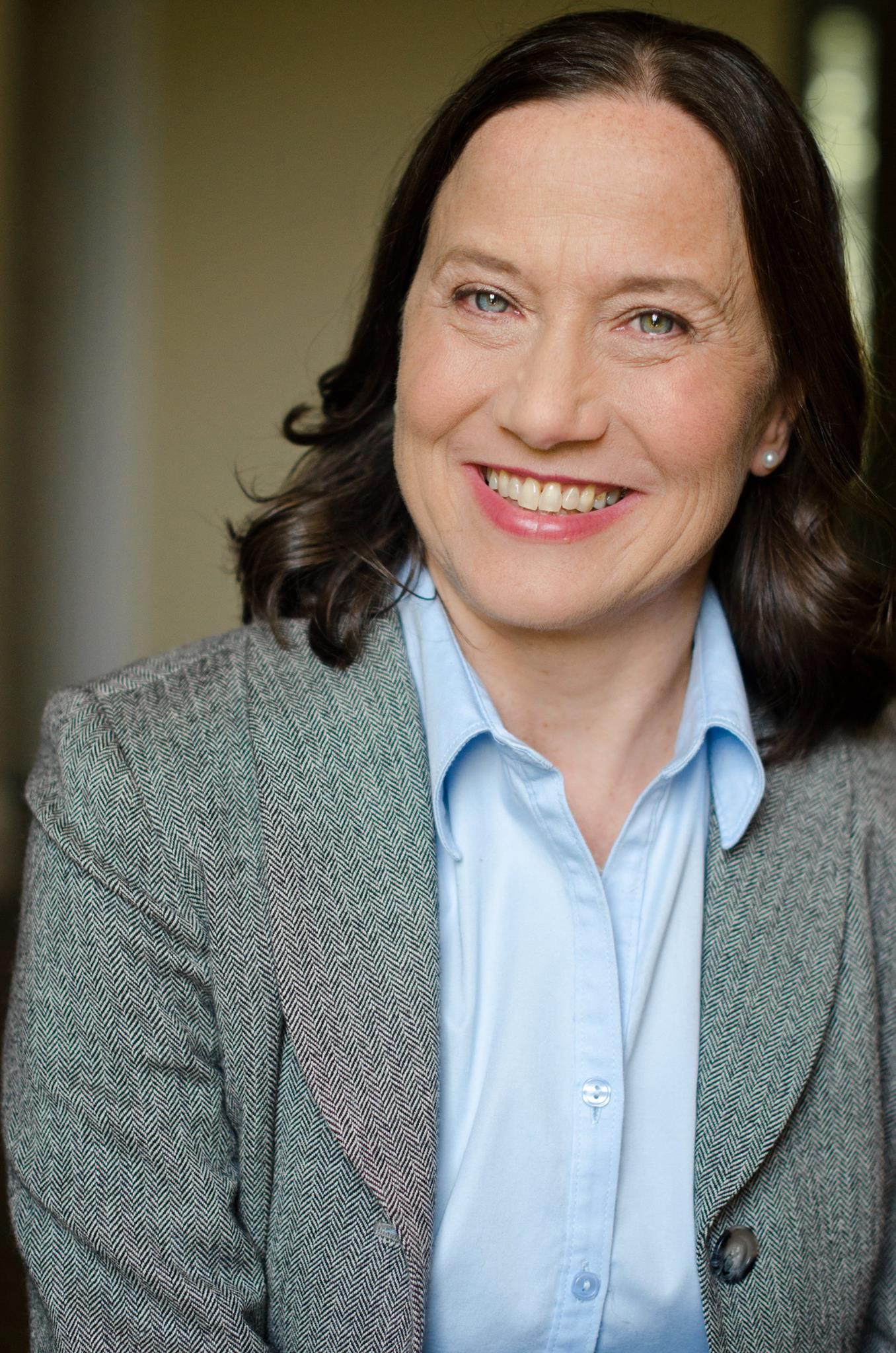 Actress extraordinaire Carolyn Cook forges her own unique path